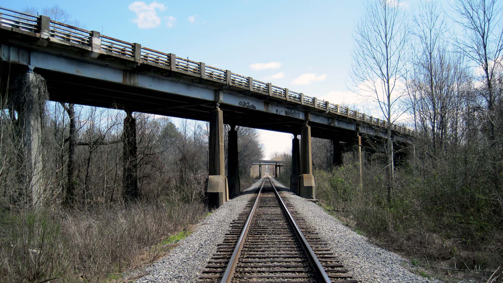 Interstate 20 Eastbound Lanes - Realigning for a new bridge - Garver