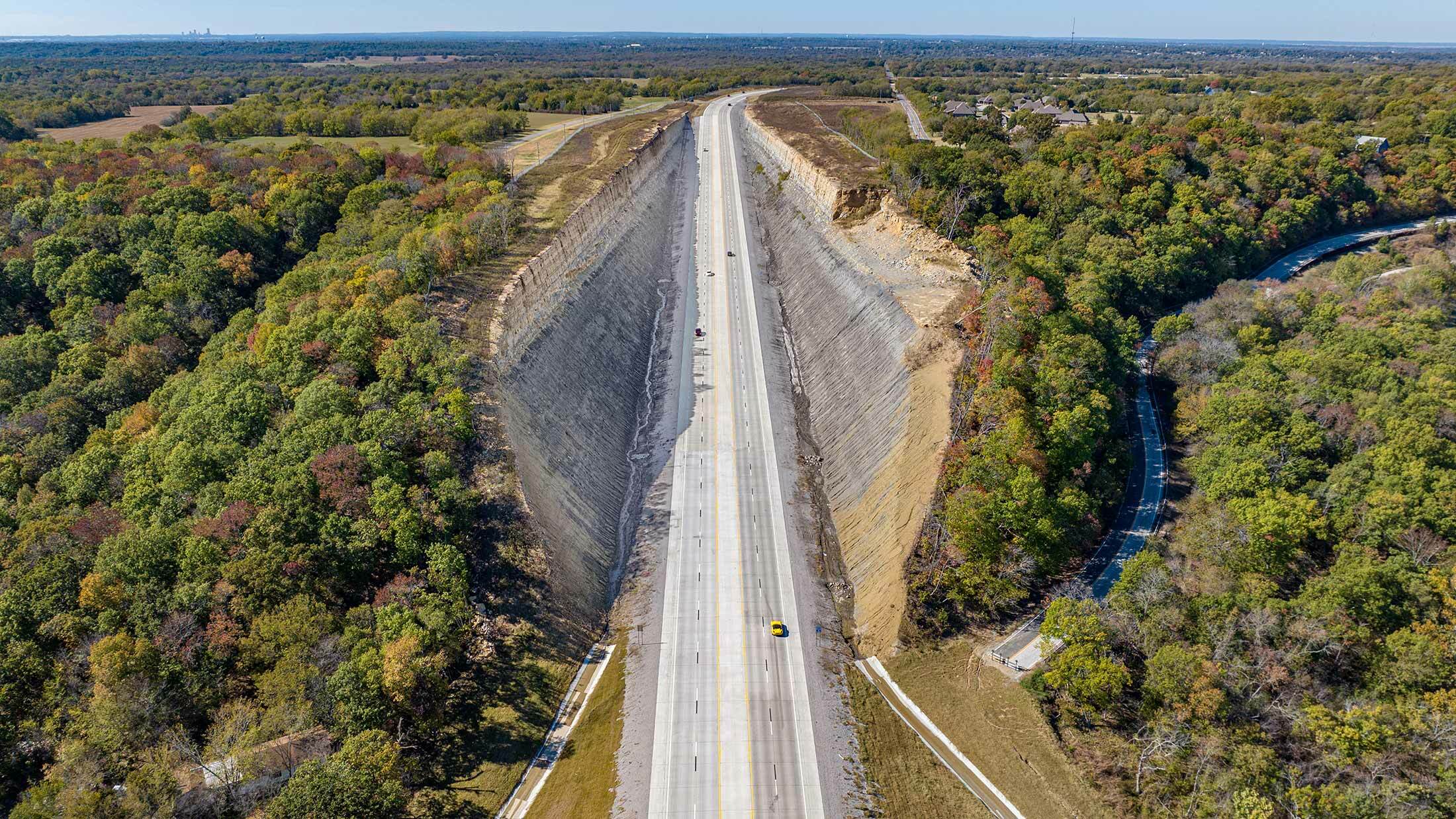 SH 20 over the Verdigris River - Innovative solutions - Garver